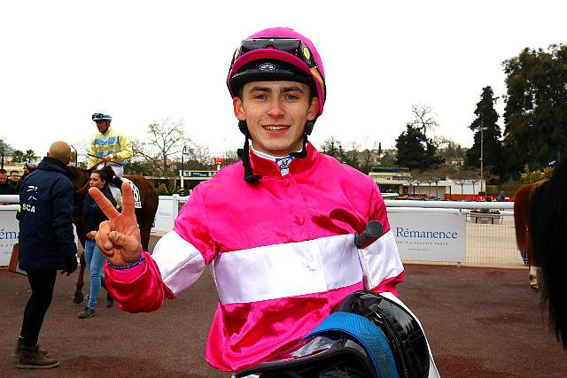 Léo Roussel, un jeunot qui marche sur l'eau ... et sur les traces de ...