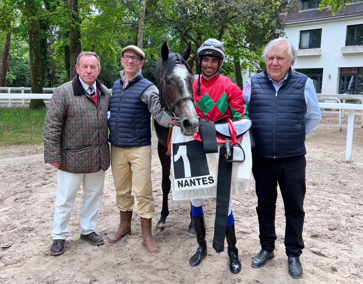 Discret mais efficace, Paul de Chevigny remporte sa première Listed ...
