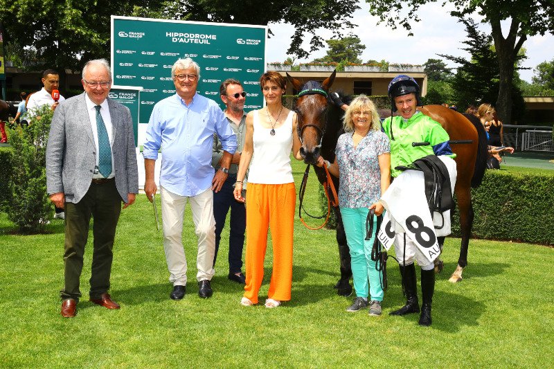 Jad Hondier, la première chez les Gentlemen-Riders d'une autre étoile des courses de poneys ...
