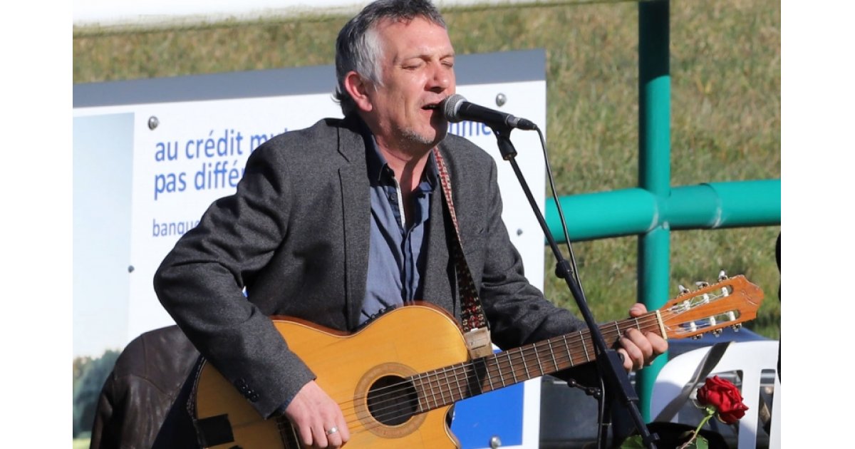 Alexandre Roussel : le vibrant hommage en chanson par Fabien Guilloteau ...